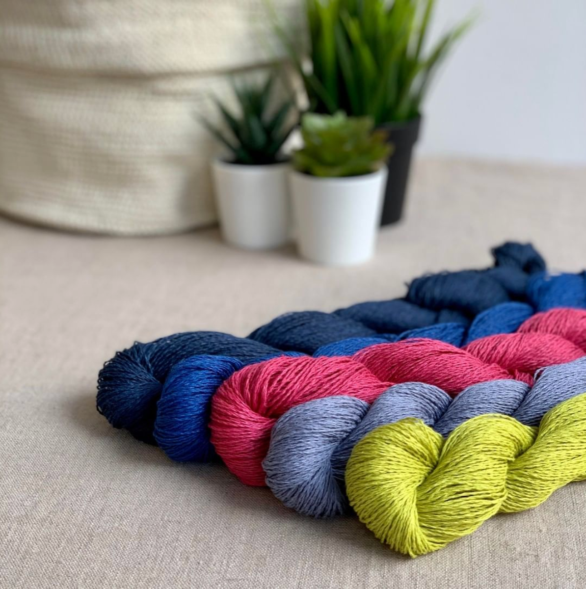 Spring + Summer Yarn - Loop Yarn