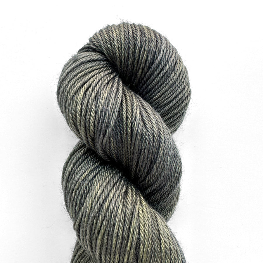 Loop Flora Yarn: Soft Superwash Merino for Knitting - Loop Yarn